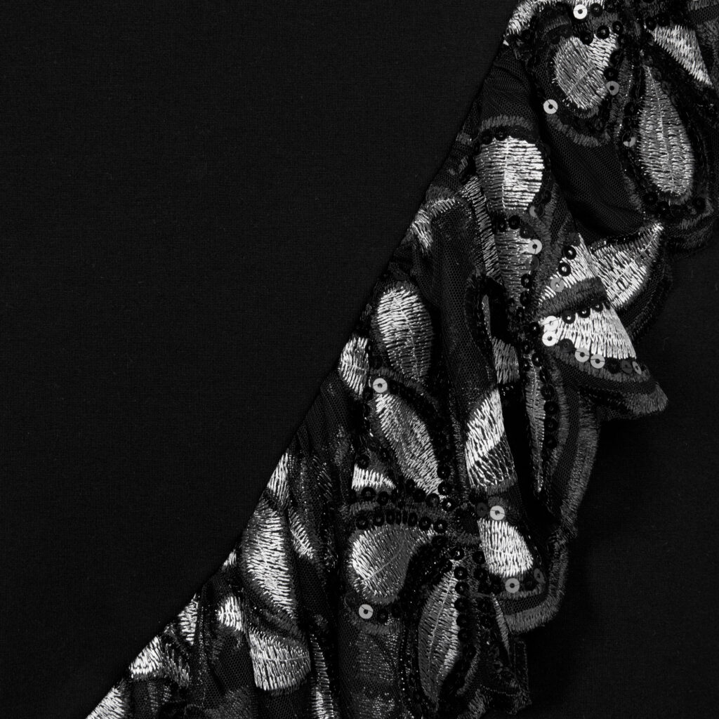 Bodycon Cornelli Detail Knit Dress - Queenspark